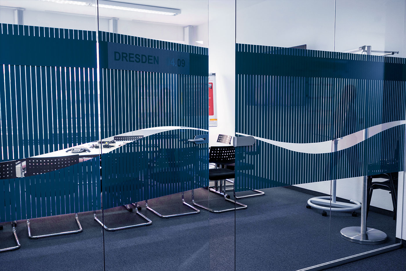 Dekorfolie: Profi-Design für Fenster & Glasflächen - Folien-Berlin